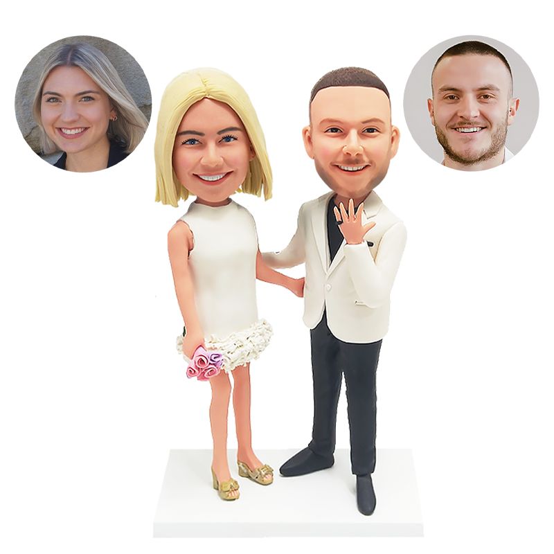custom made engagement bobble heads figures – Bobblefigurine